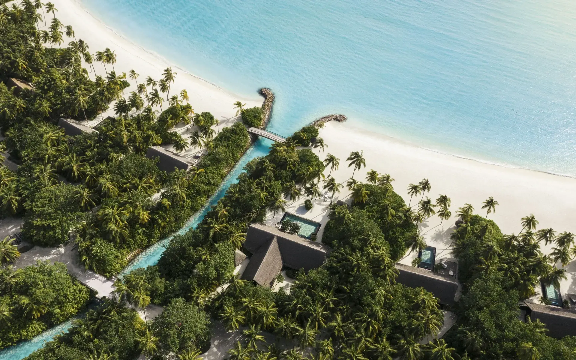 One&Only Reethi Rah Maldives 2026 — Private Island, 118 Villas